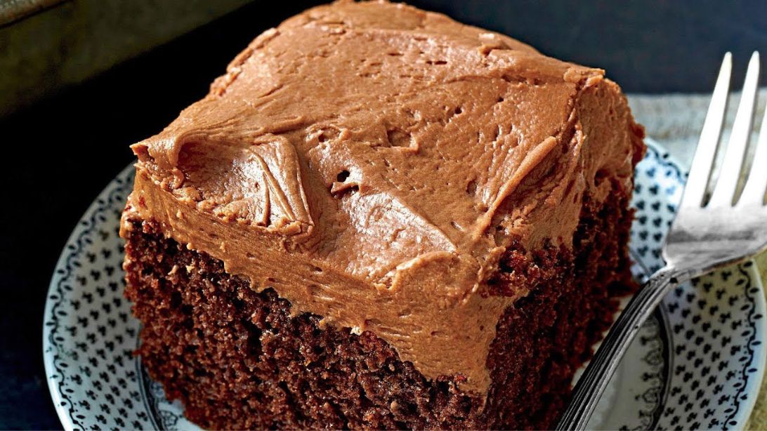 Chocolate-Mayonnaise Cake Recipe - DIY Joy