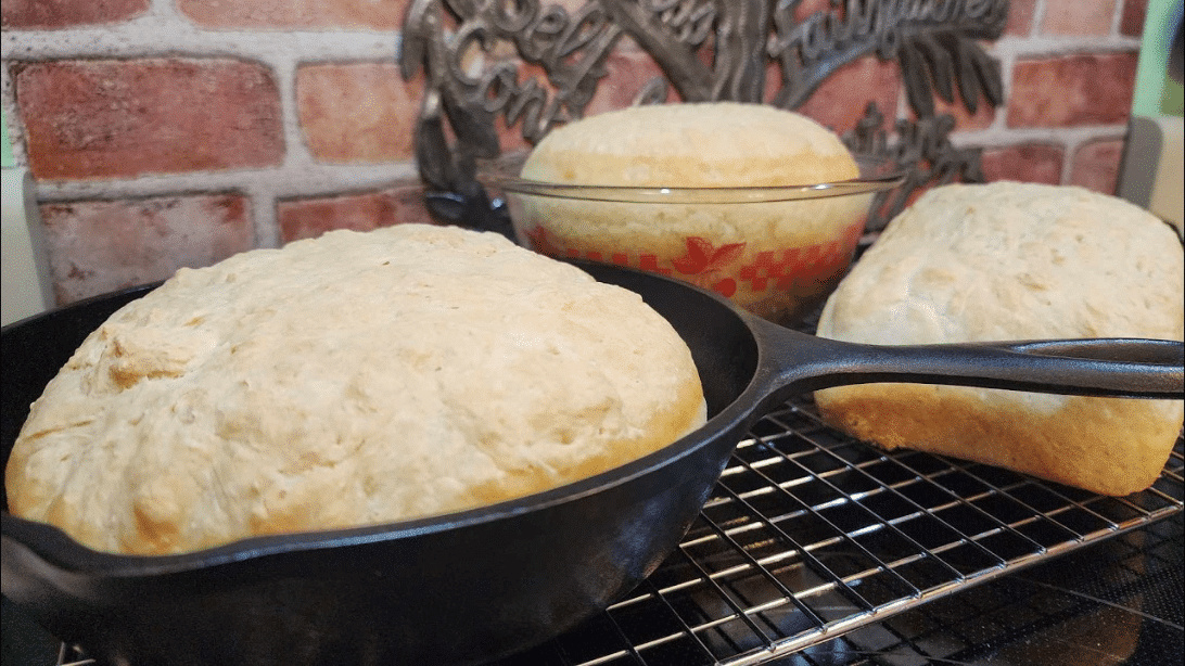 5-Ingredient Peasant Bread Recipe - DIY Joy