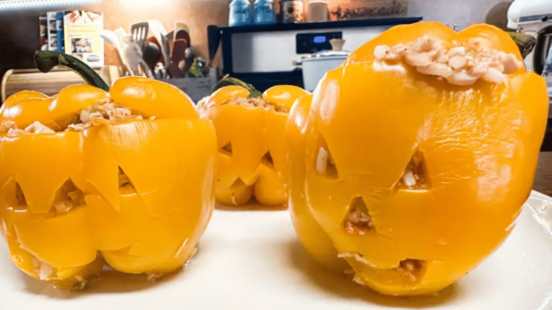 Easy Jack-O-Lantern Stuffed Peppers Recipe - DIY Joy