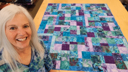 Easy Serenity Patchwork Quilt Tutorial - DIY Joy