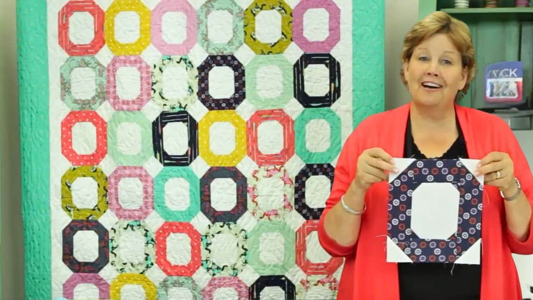 Jump Ring Quilt With Jenny Doan - DIY Joy