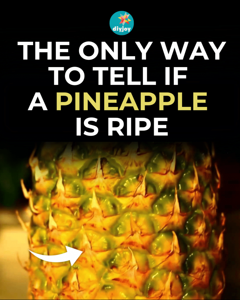 The Only Way to Tell If a Pineapple Is Ripe