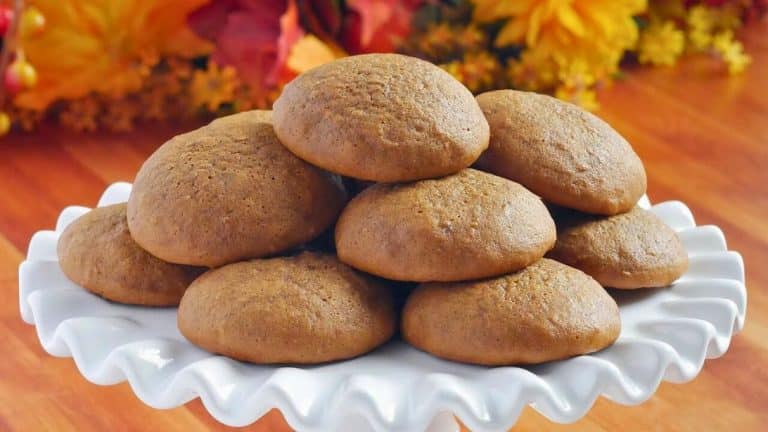Soft Ginger Cookies Recipe - DIY Joy