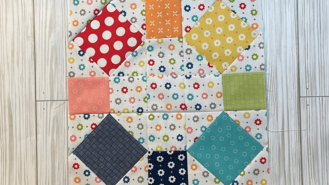 How to Make a Rainbow Circle Quilt Block - DIY Joy