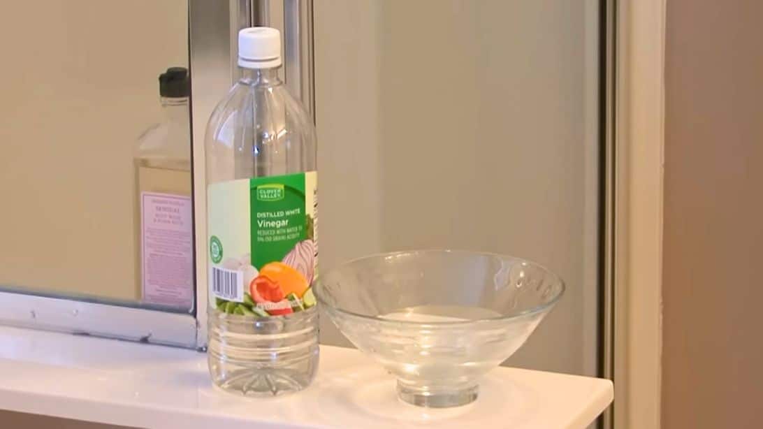 How to Remove Musty Mildew Smells - DIY Joy