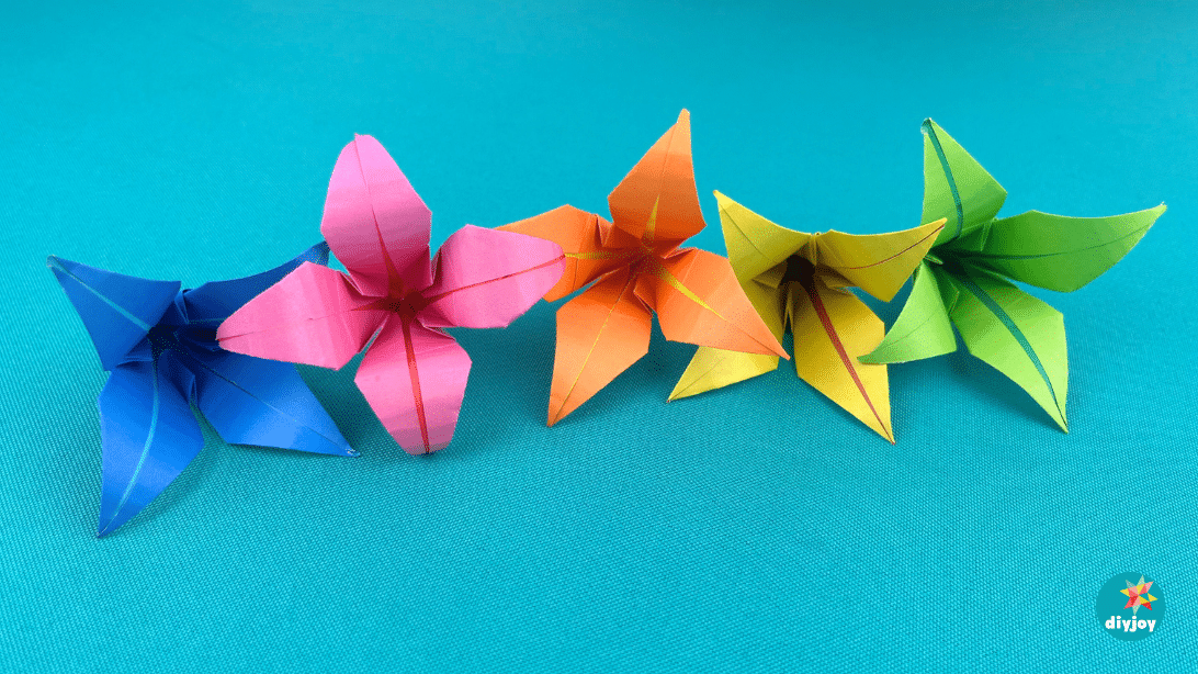 How to Make a Paper Lily - DIY Joy