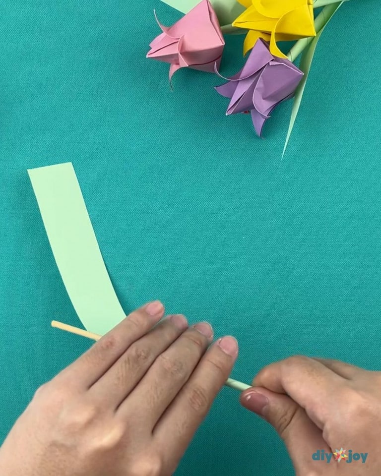 How to Make Paper Tulips - DIY Joy