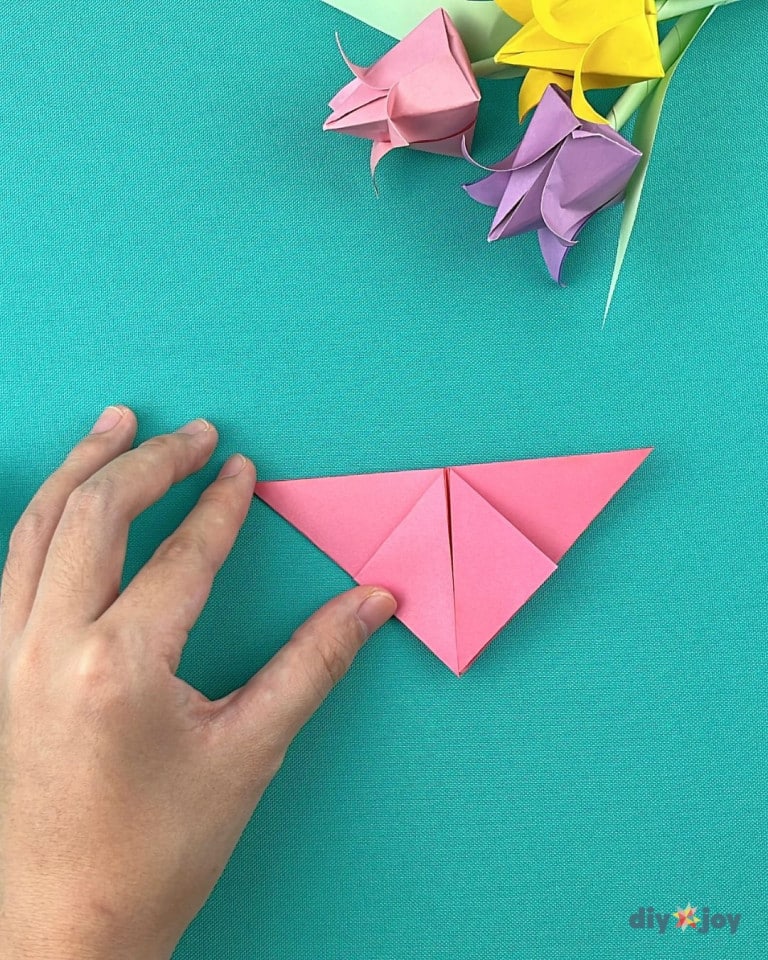 How to Make Paper Tulips - DIY Joy