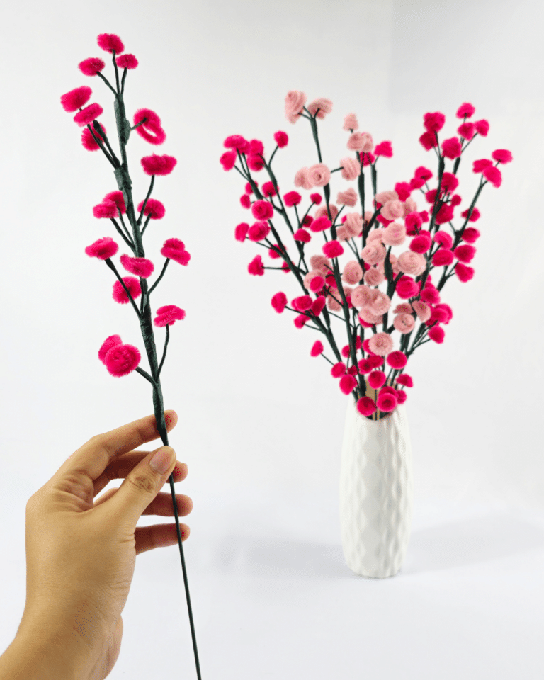 Easy Pipe Cleaner Flowers | Handmade Bouquet - DIY Joy
