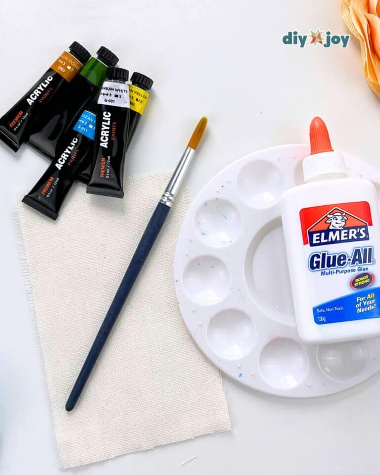 Batik Fabric Painting With Acrylic and Glue | Easy Painting Ideas for ...