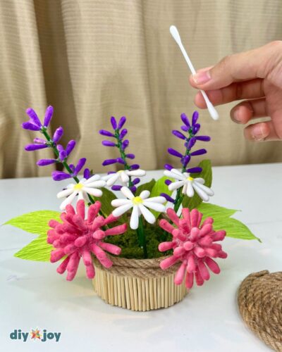 Q-Tip Flower Bouquet - DIY Joy