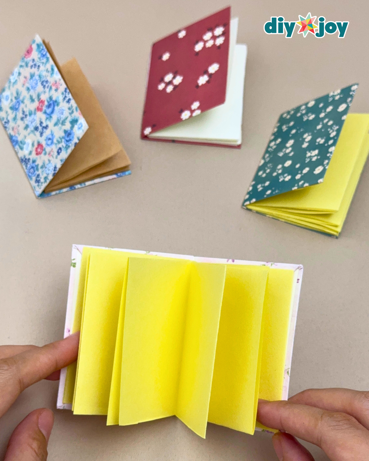 5-Minute Mini Notebook DIY | Easy Paper Craft Idea - DIY Joy